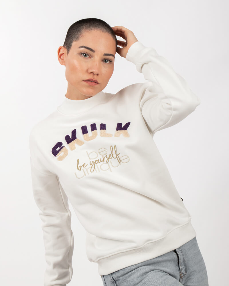 Sweatshirt Unique em Meio Branco -SKULK Urban Wear for Doers